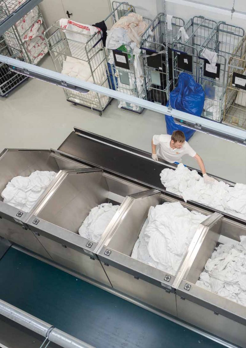 New Cloth Market - Exporters' First Choice